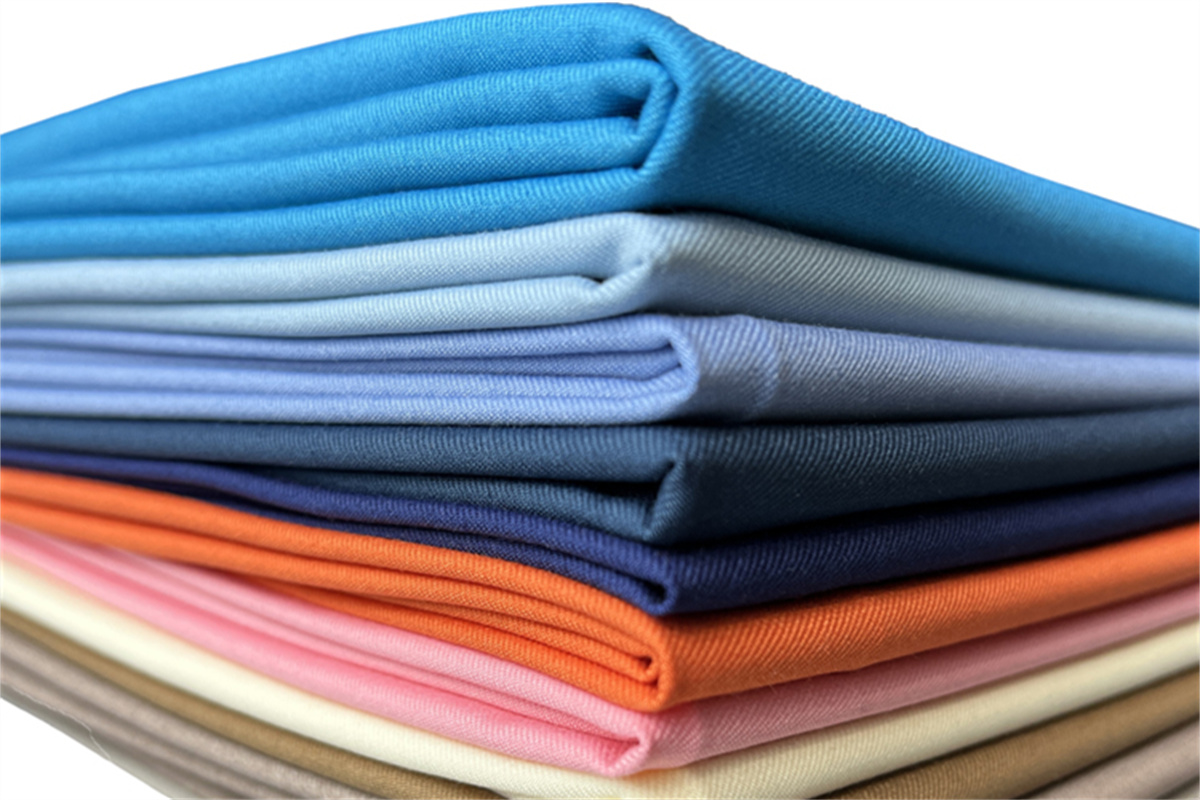 News - A Buyer’s Guide to Polyester Rayon Fabric Pricing in 2025